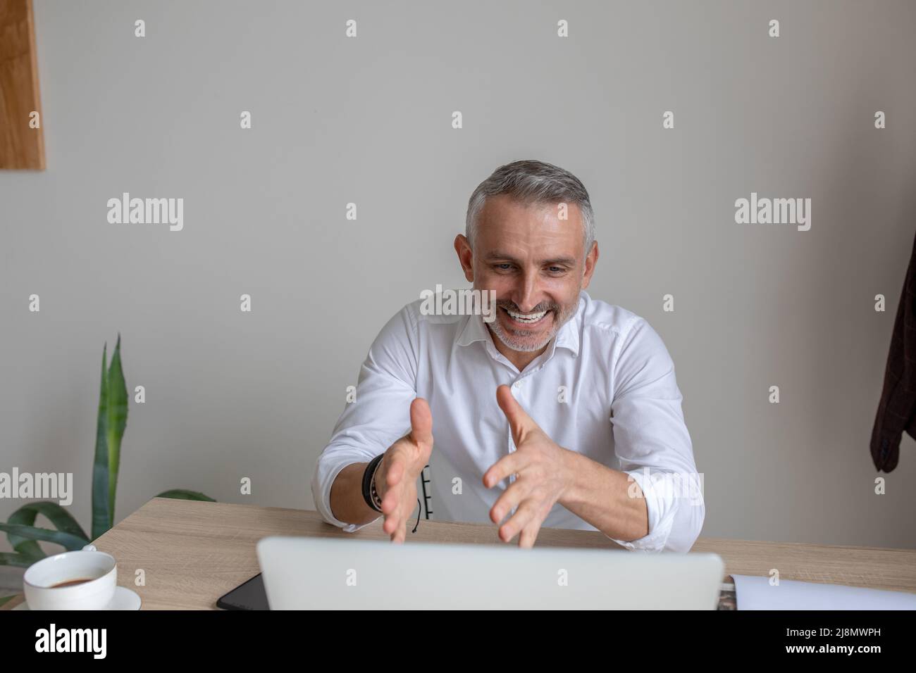 Persuasive manager hi-res stock photography and images - Alamy