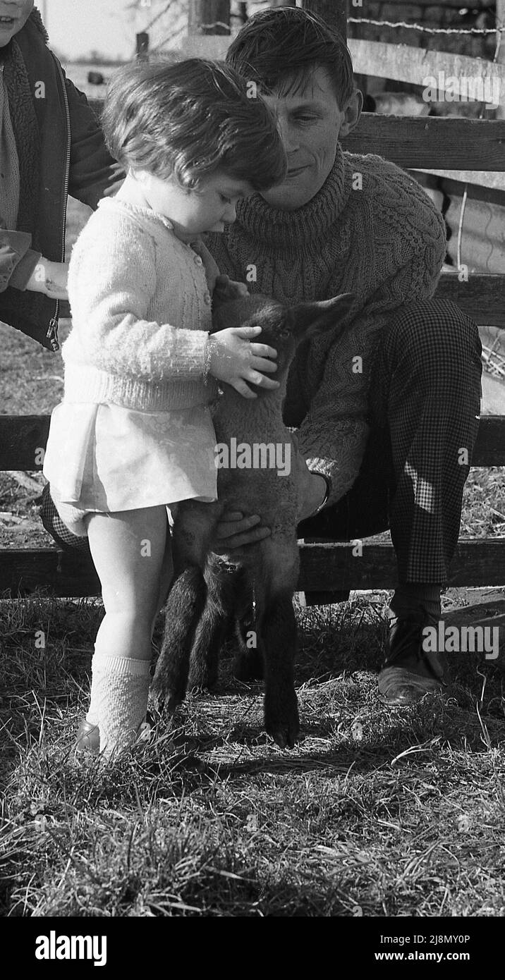 1970s man and daughter Black and White Stock Photos & Images - Alamy