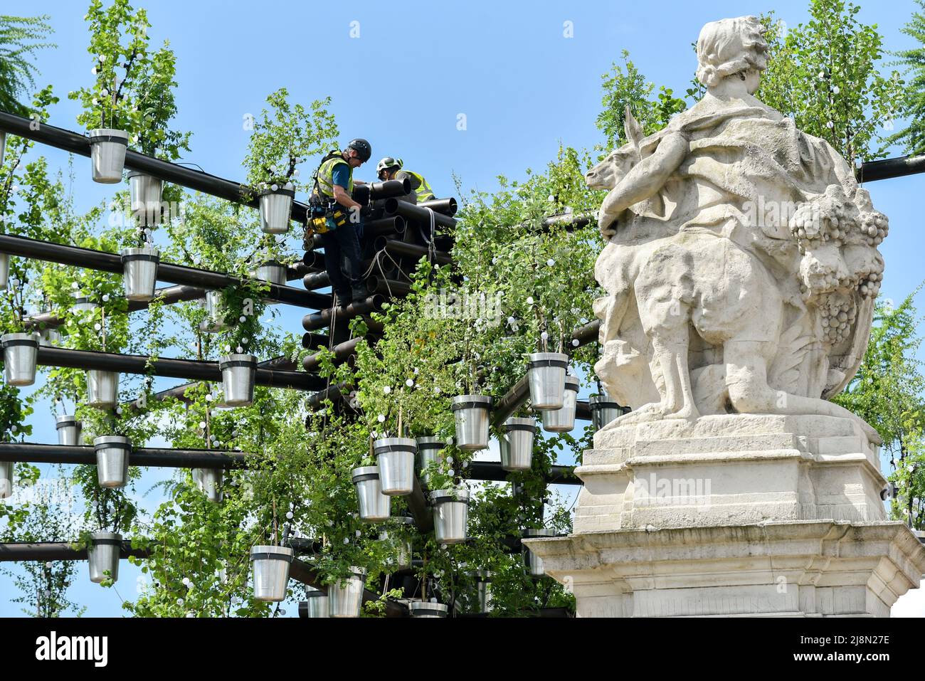 Thomas heatherwick buckingham hi-res stock photography and images - Alamy