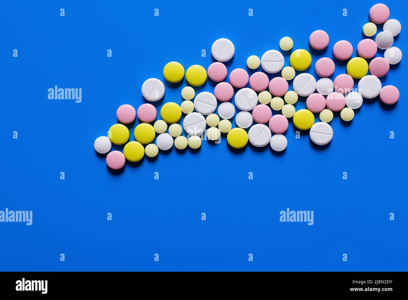 Medication drugs different shape hi-res stock photography and images ...