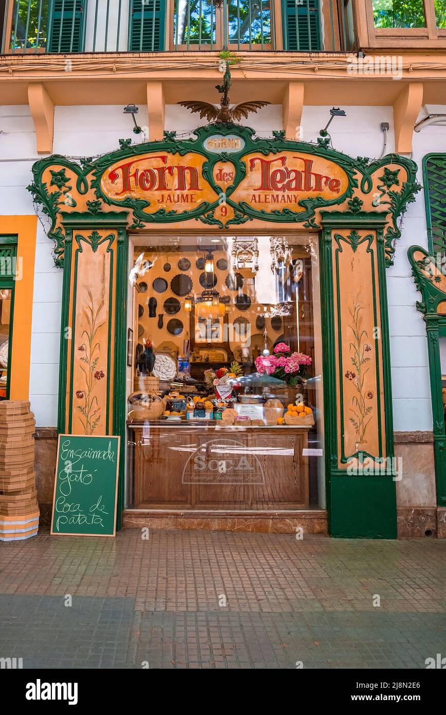 Entrance of dessert shop with floral pattern on building at city Stock ...