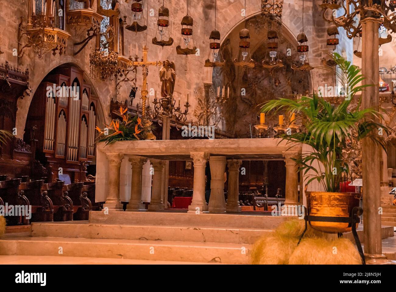 View of beautiful altar at gothic medieval La Seu Cathedral Stock Photo ...
