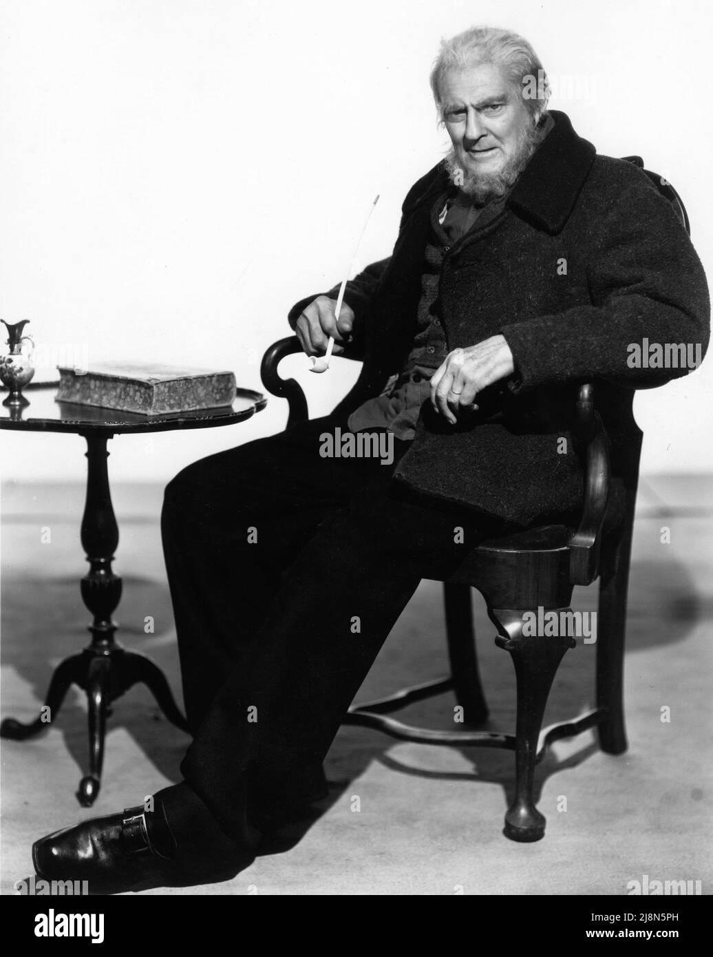 Hugh walpole cukor hi-res stock photography and images - Alamy