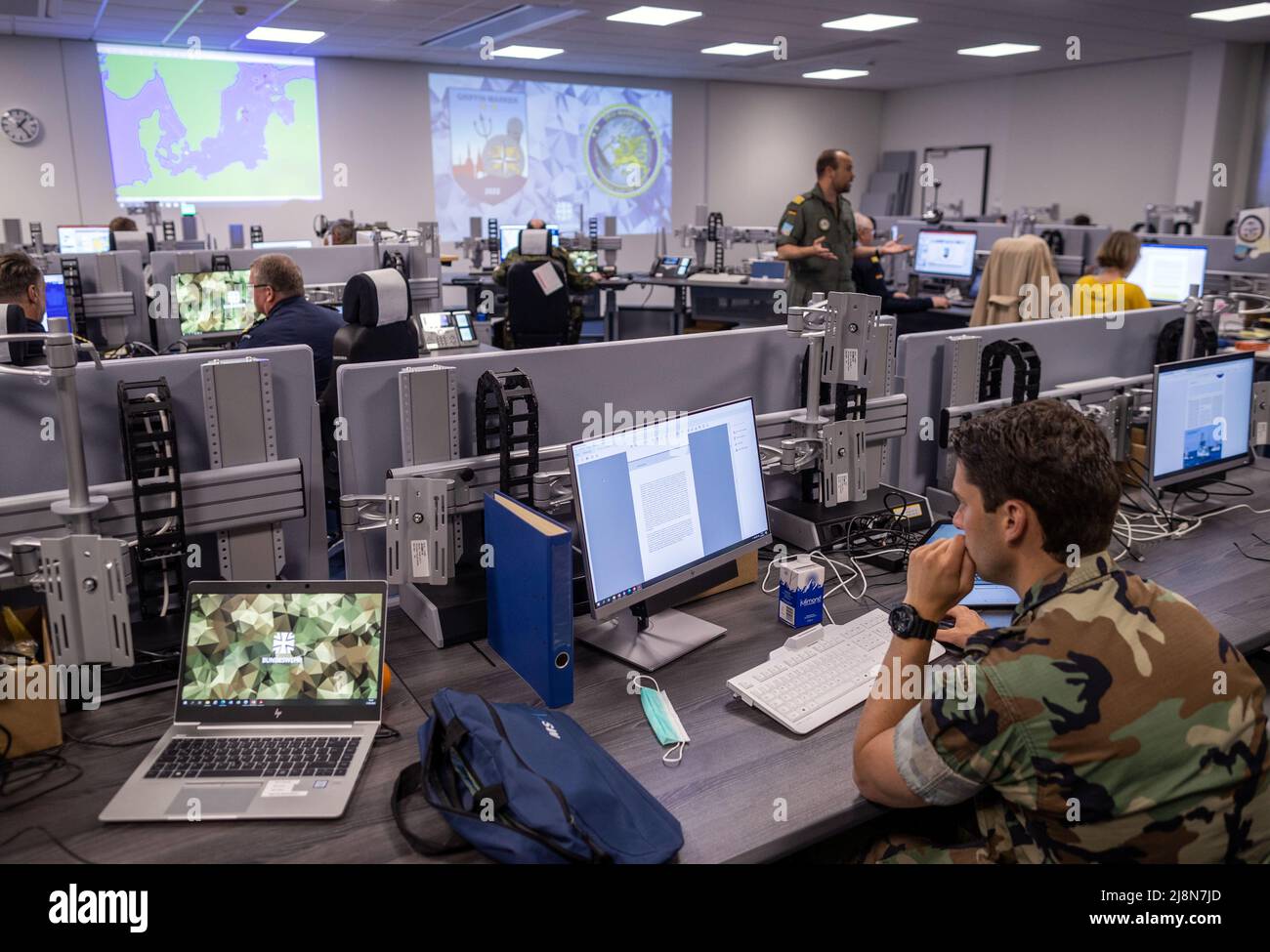 Operation center hi-res stock photography and images - Alamy