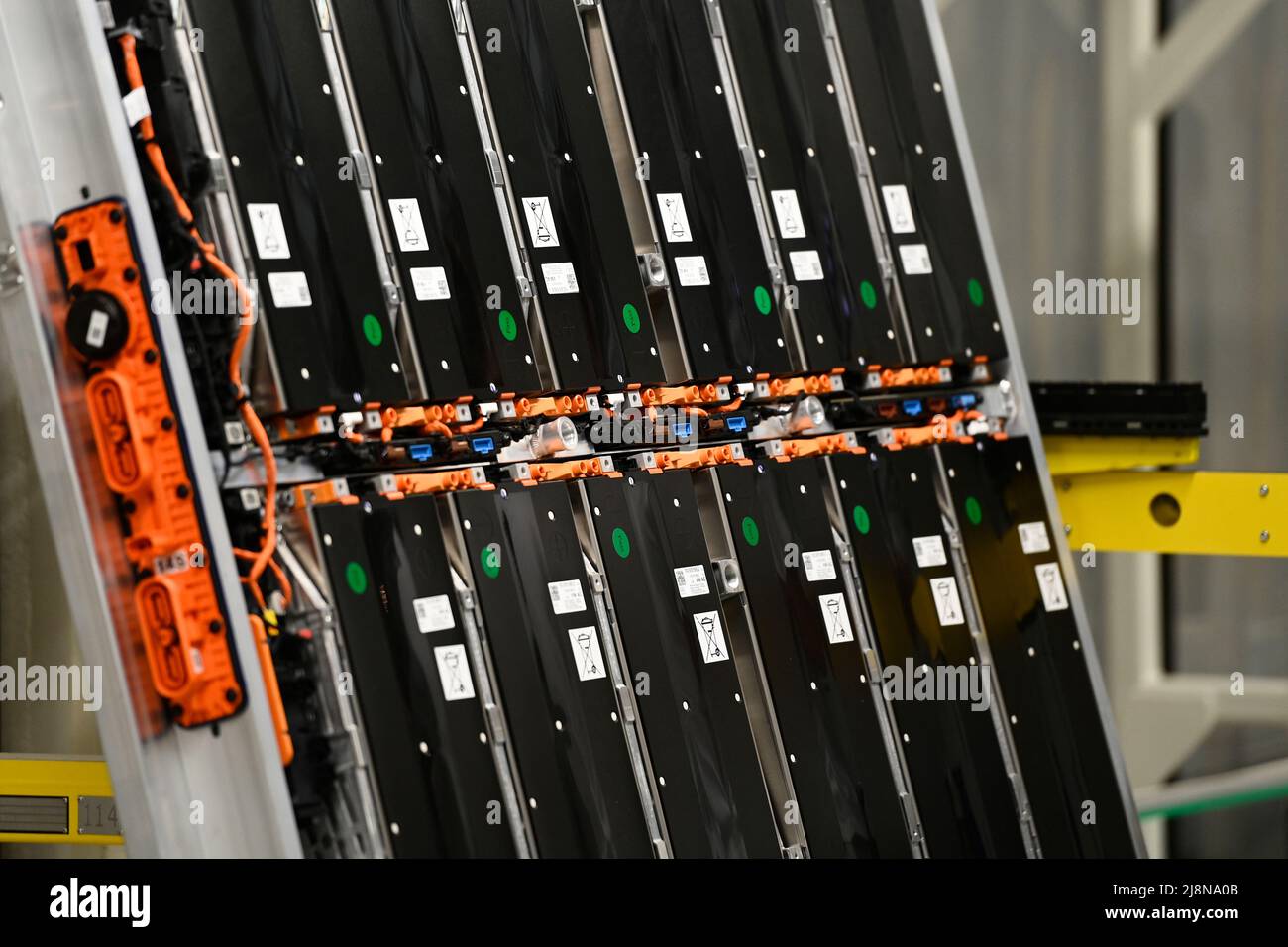 Battery systems hi-res stock photography and images - Alamy