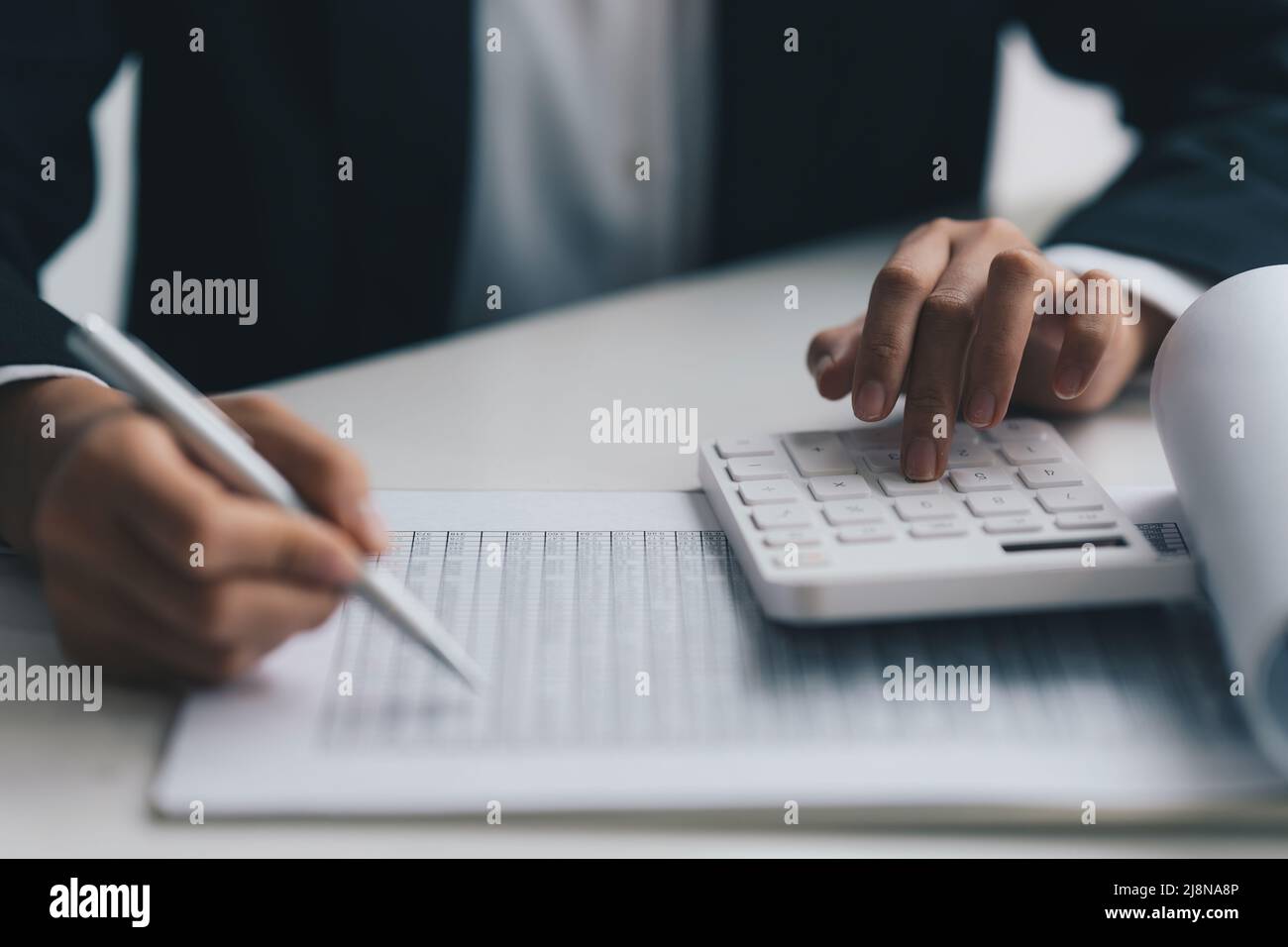 Asian business woman accountant math hi-res stock photography and ...