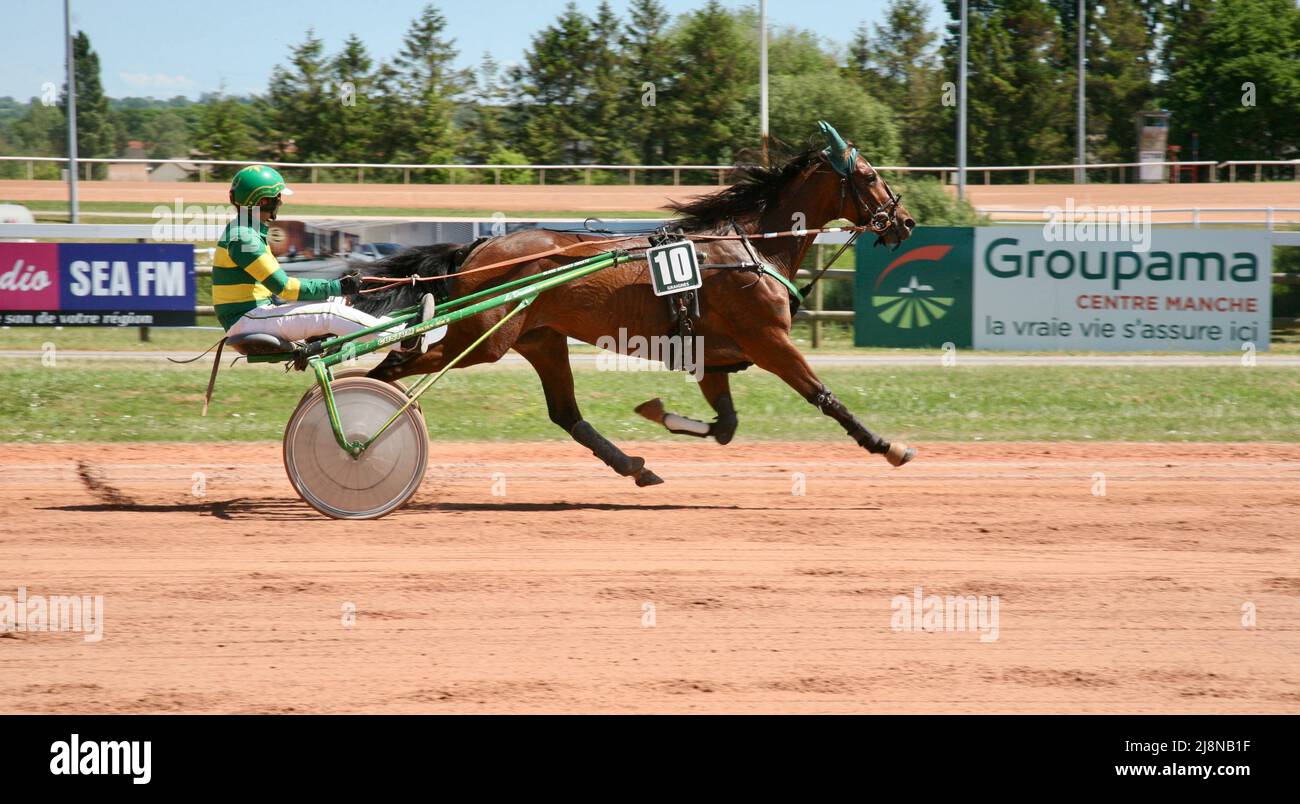 A final push to the line Stock Photo - Alamy