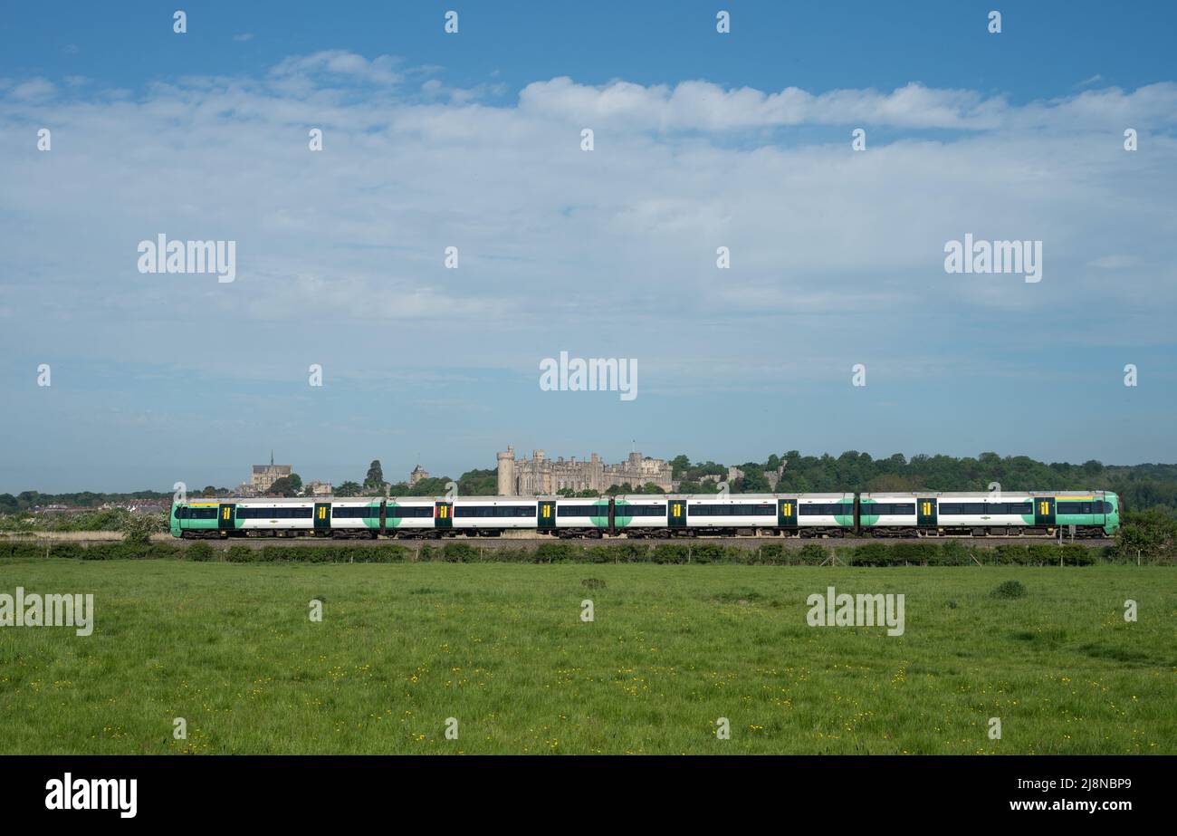 Southern train hi-res stock photography and images - Alamy