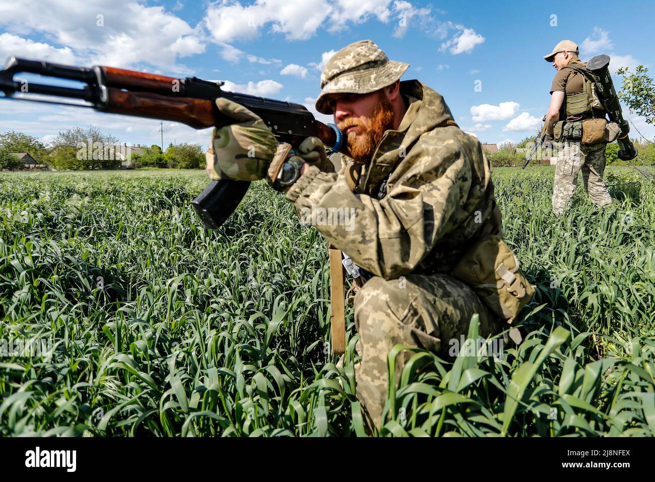 Donetsk, Donbas, Donetsk, Donbas, Ukraine. 17th May, 2022. A Ukrainian ...
