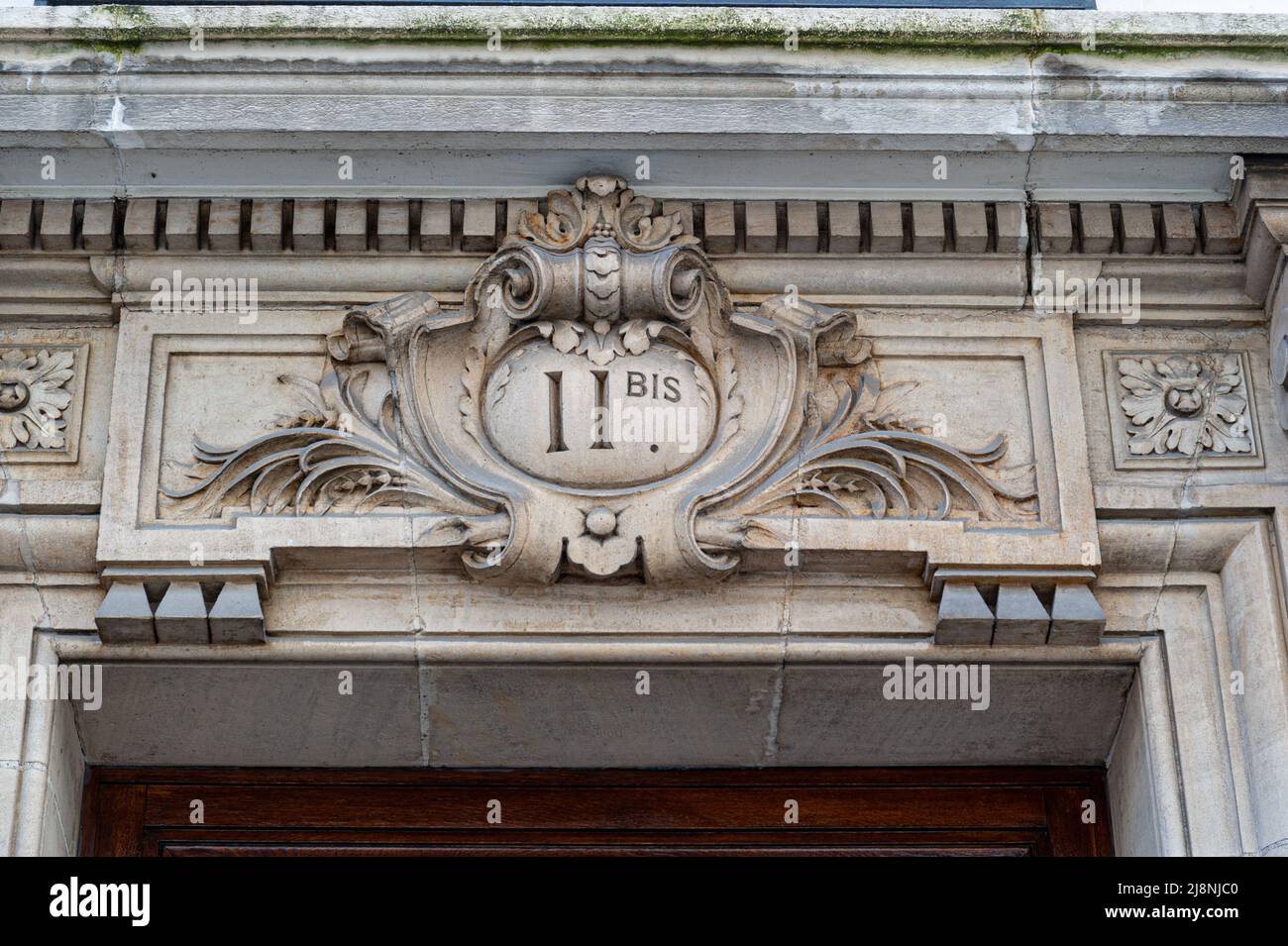 14th arrondissement paris hi-res stock photography and images - Alamy