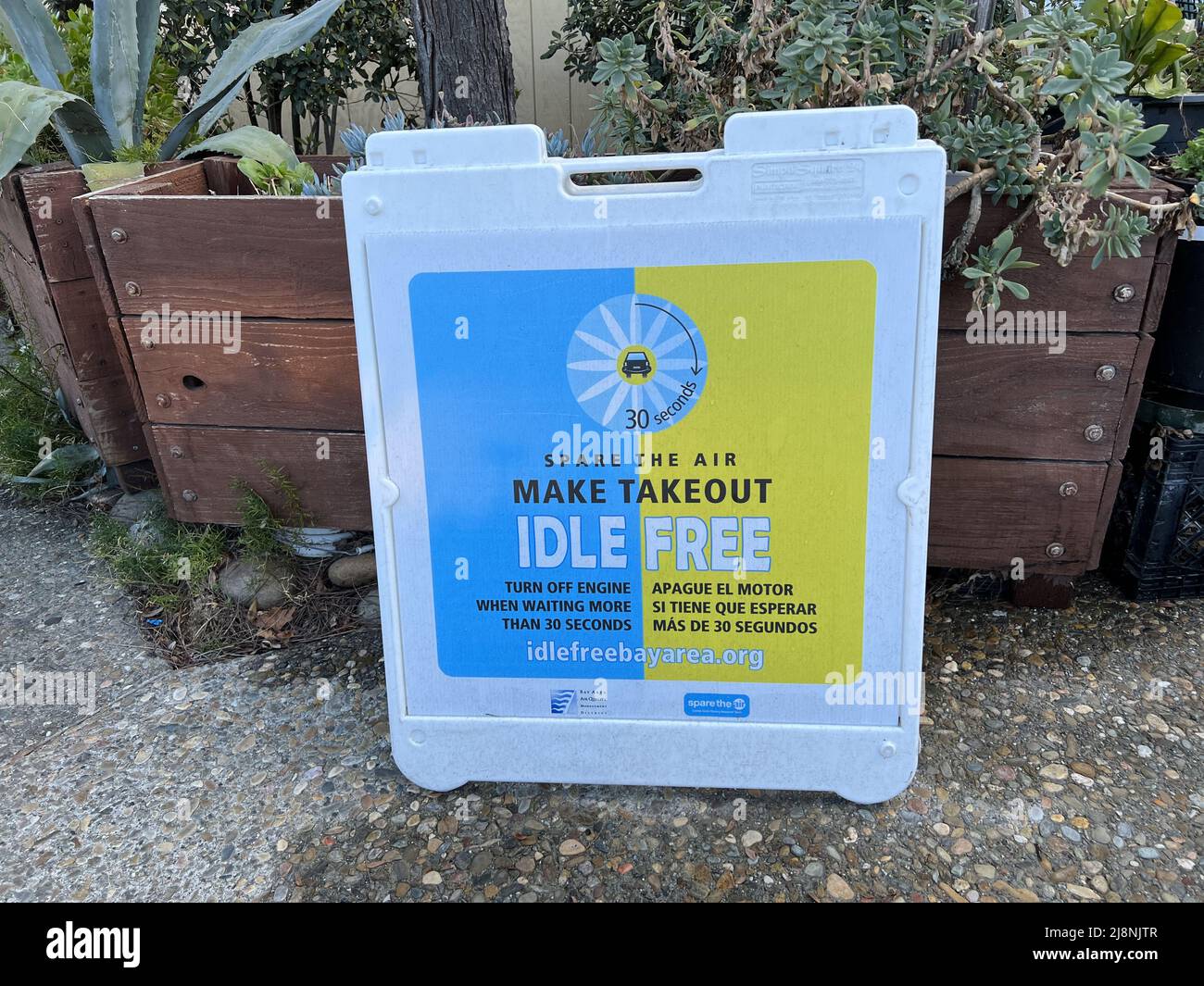 Idle free hi-res stock photography and images - Alamy