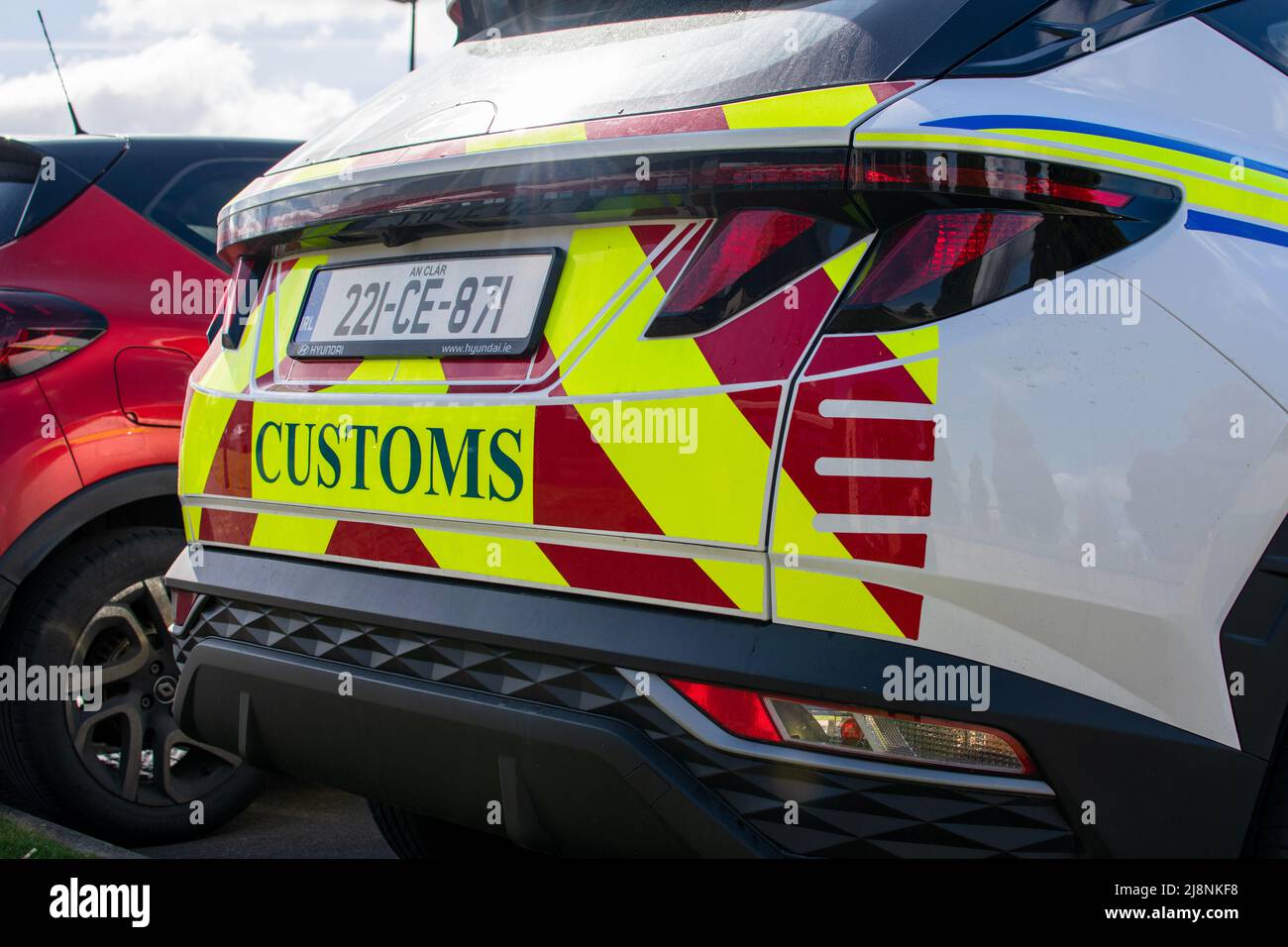 Customs declaration sign hi-res stock photography and images - Alamy