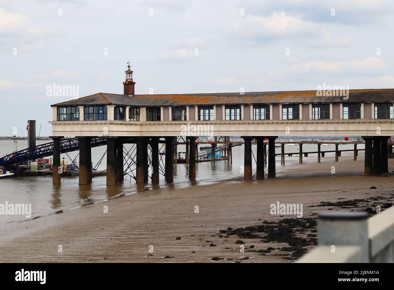 Gravesend hi-res stock photography and images - Alamy