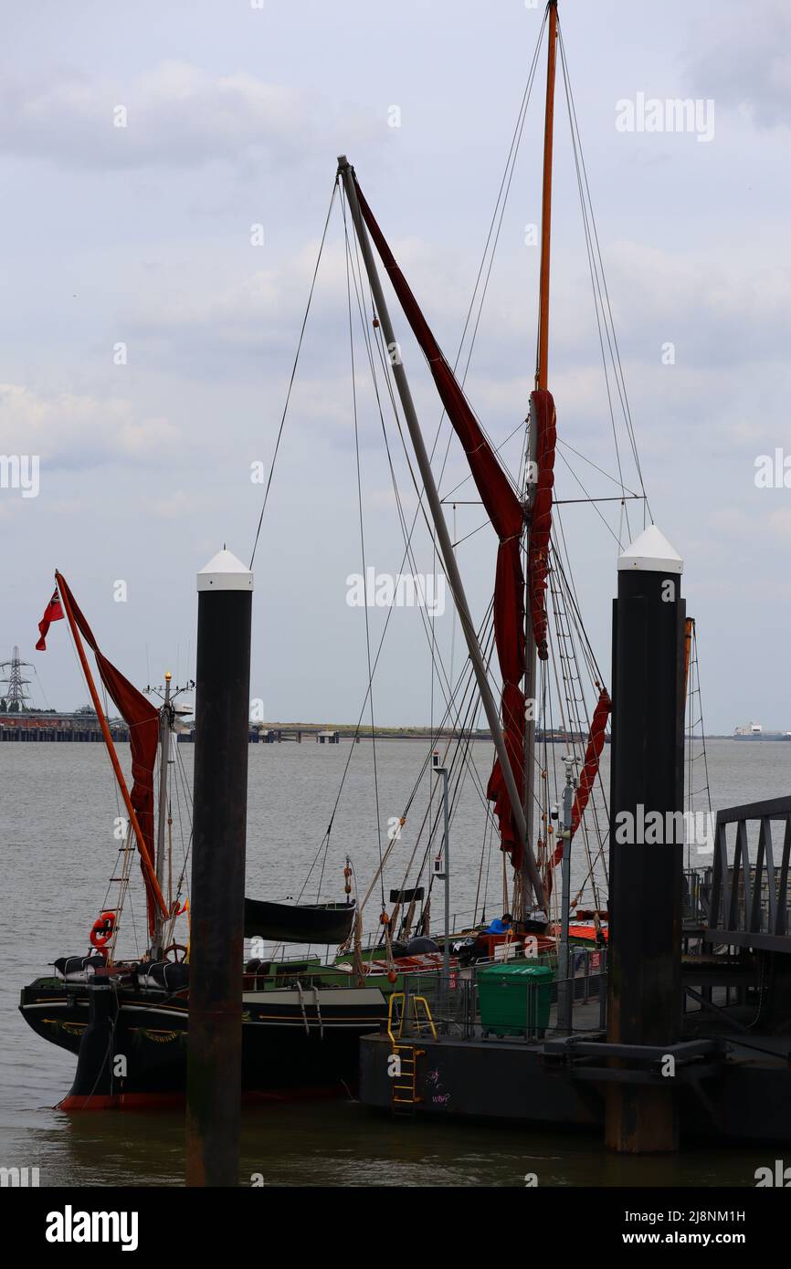 Sailing history hi-res stock photography and images - Alamy