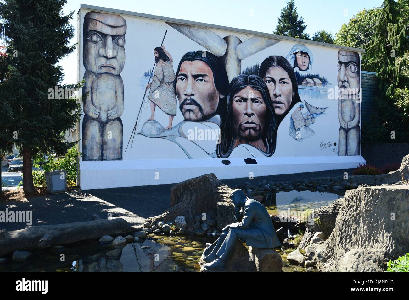 Murals of famous people hi-res stock photography and images - Alamy