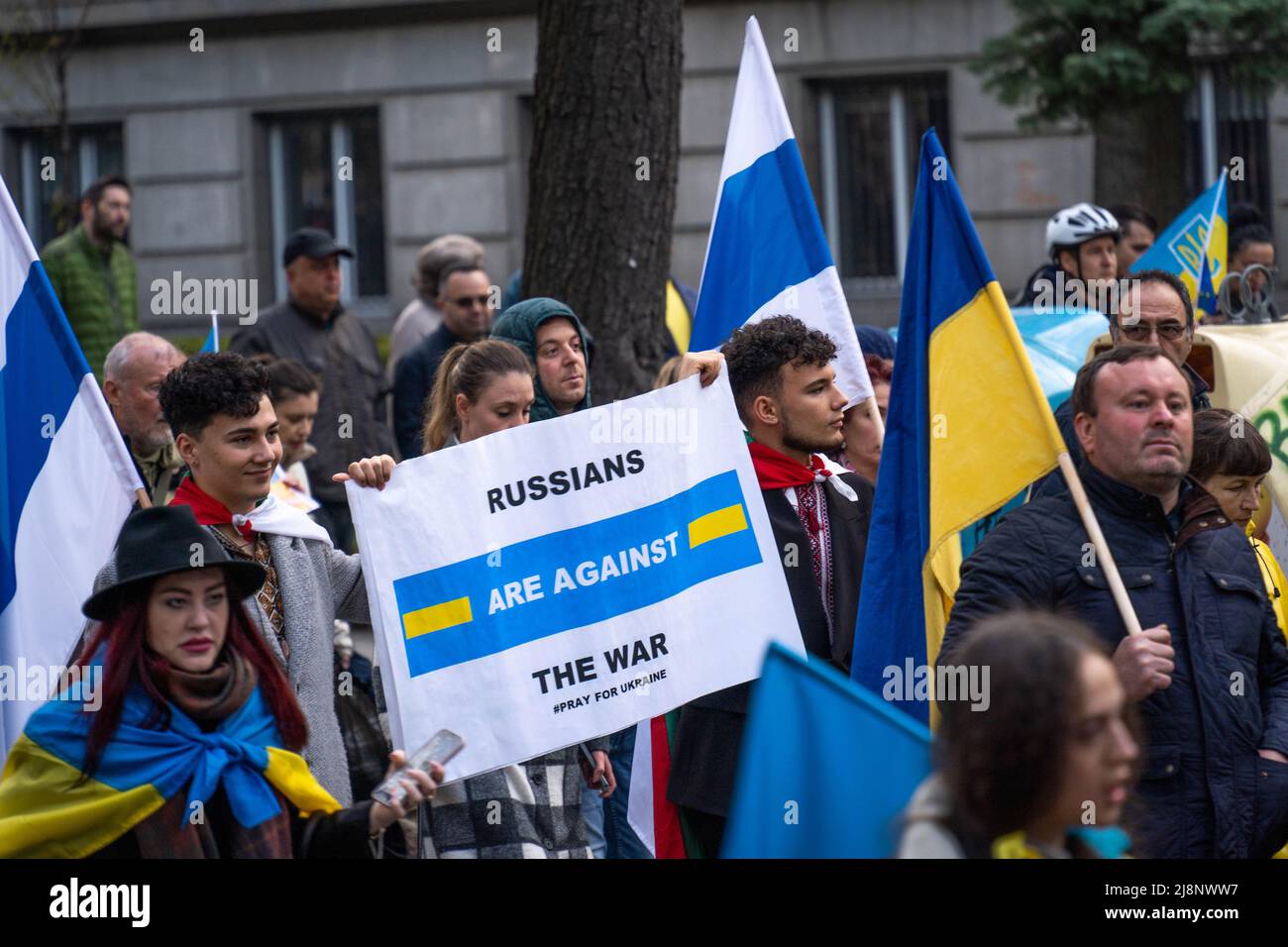 Russians against ukraine war hi-res stock photography and images - Alamy