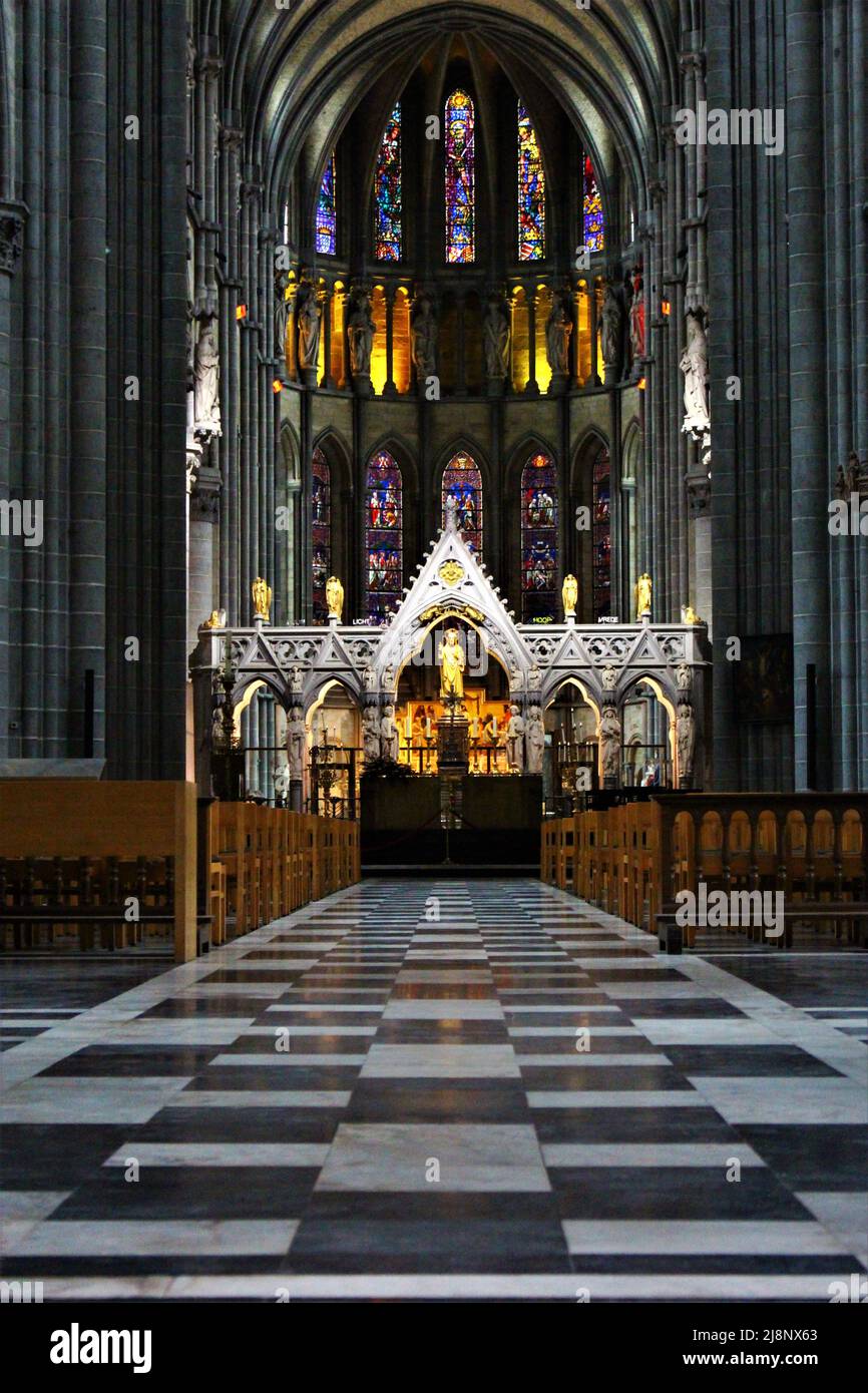 Ypres cathedral hi-res stock photography and images - Alamy