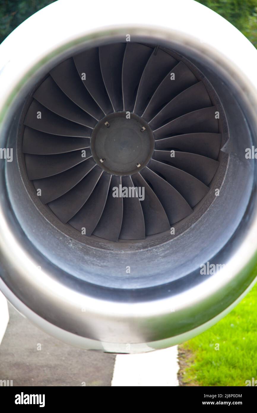 Jet engine turbine hi-res stock photography and images - Alamy