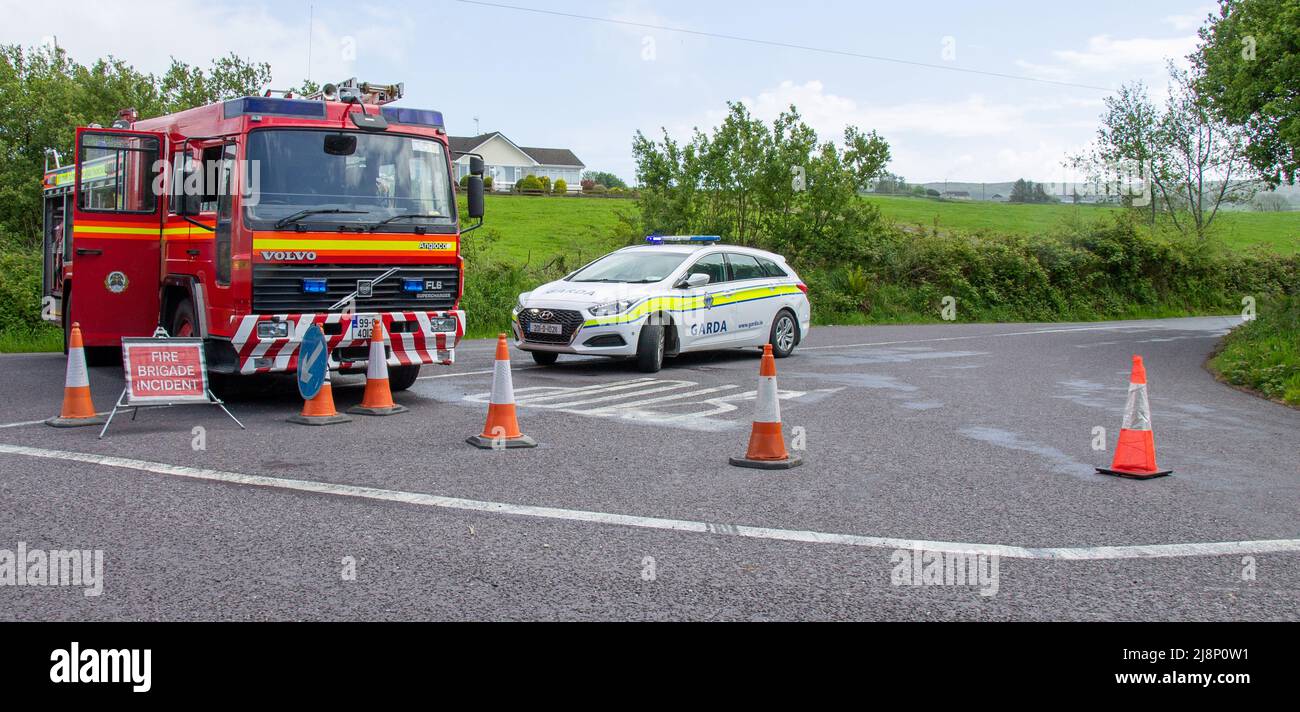 Police blocking a road hi-res stock photography and images - Alamy