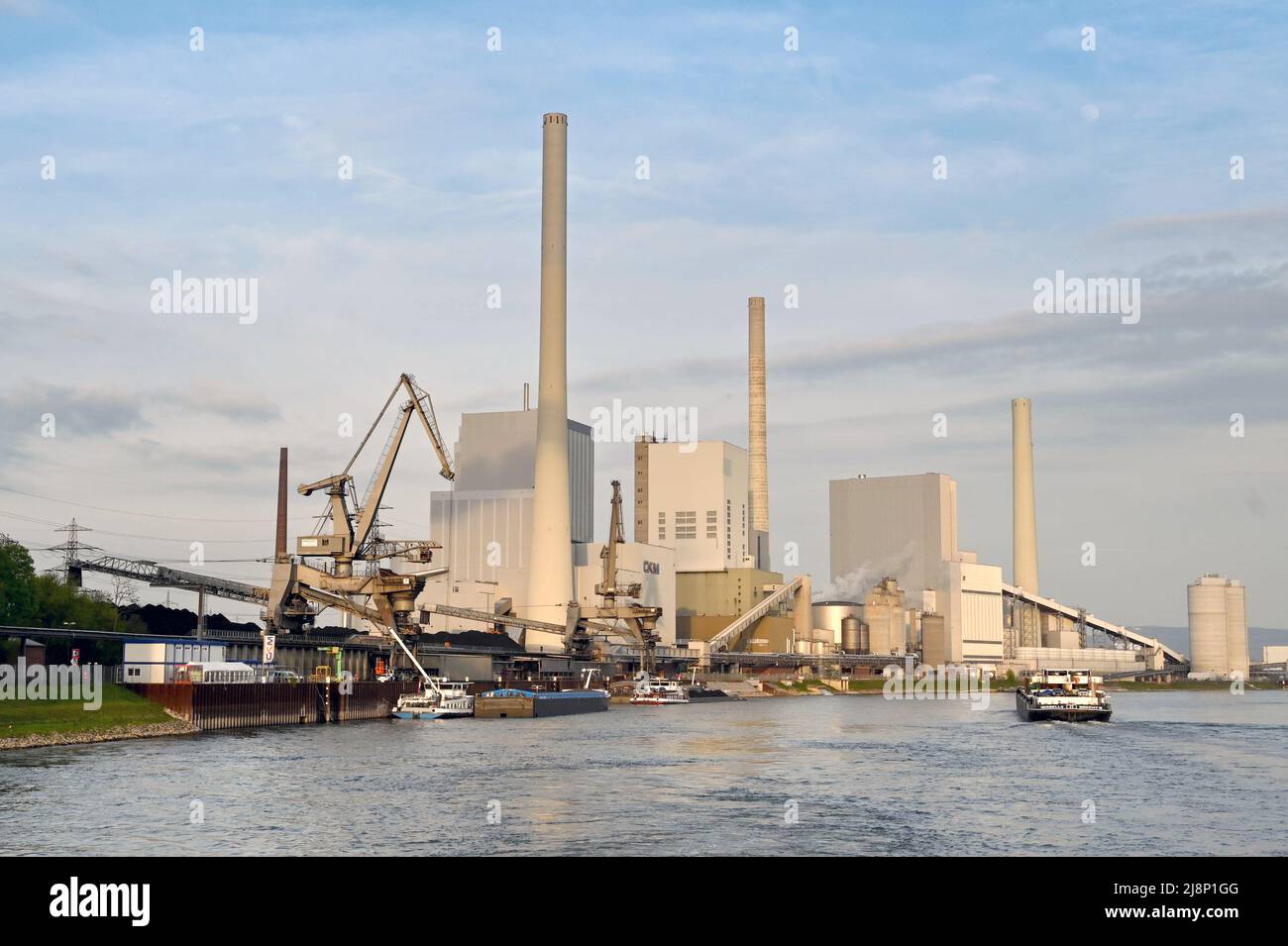 Mannheim, Germany - April 2022: Large power station on the River Rhine ...