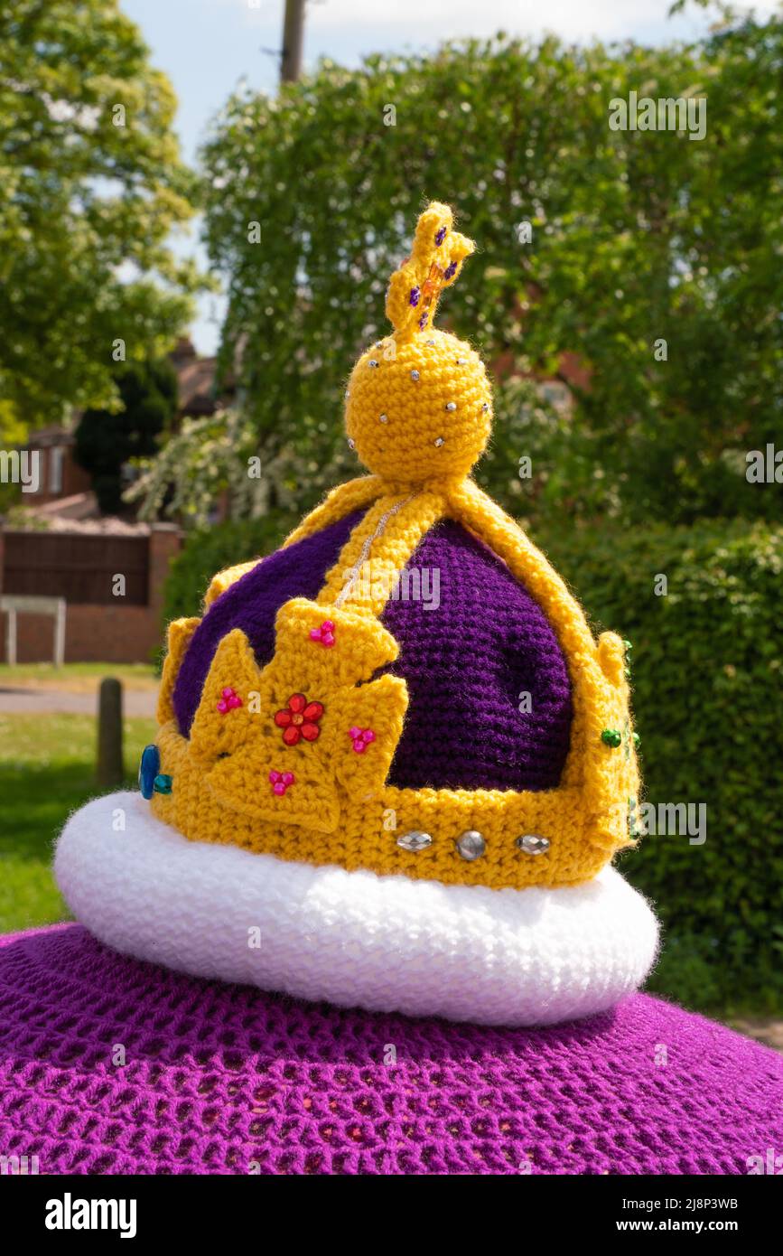 Red, postbox, post box, crocheted, Royal Mail, woolly hats, hand ...