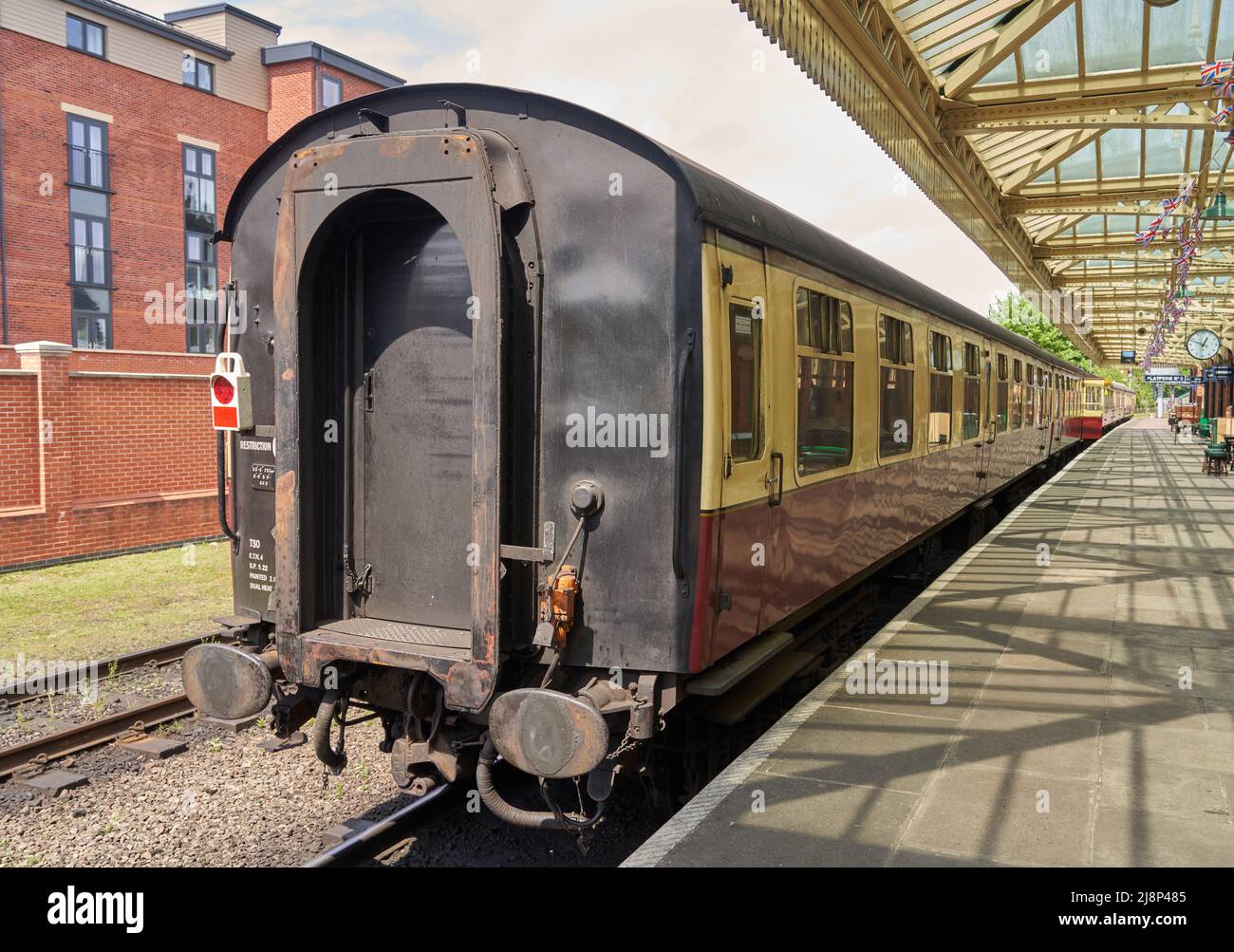 Platform scene at the Great central Railway, Loughborough ...