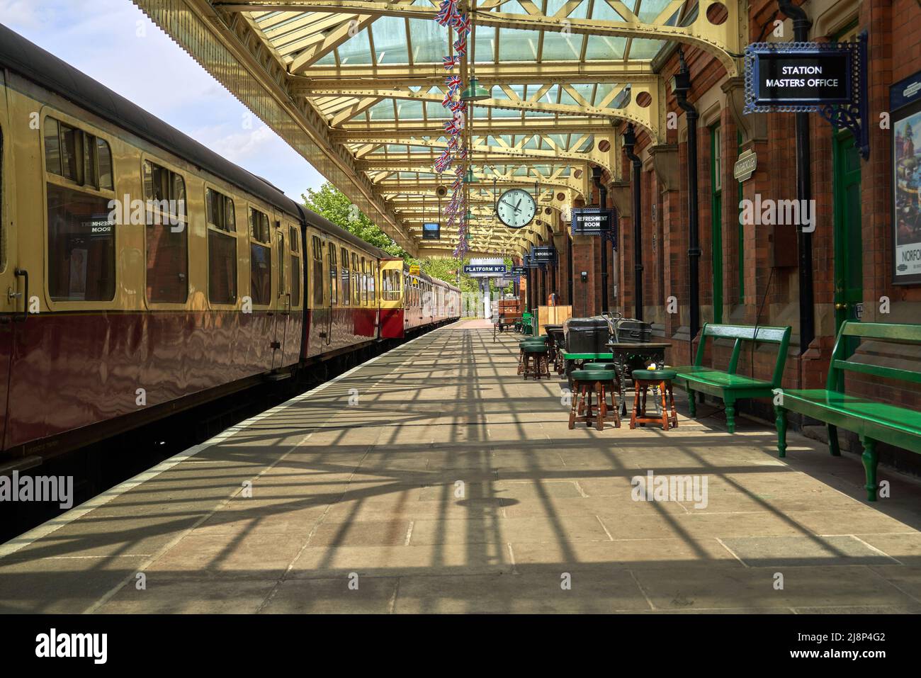 Platform scene at the Great central Railway, Loughborough ...