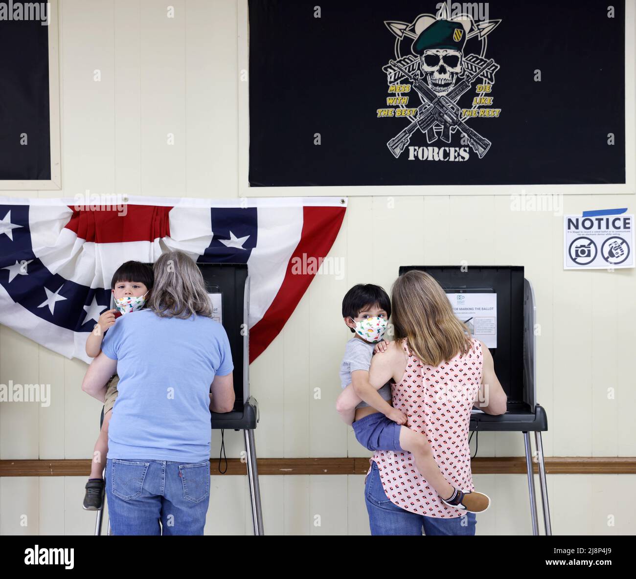 American legion building hi-res stock photography and images - Alamy