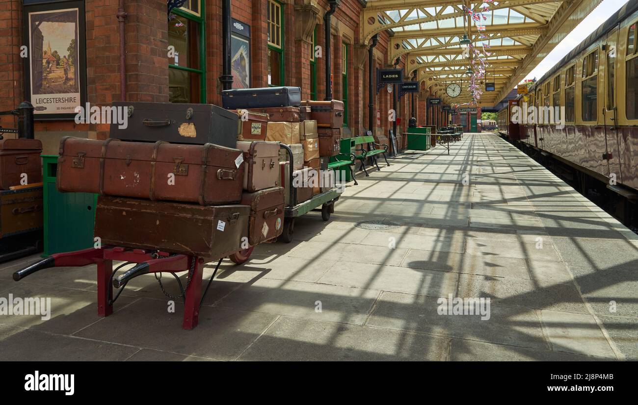 Platform scene at the Great central Railway, Loughborough ...