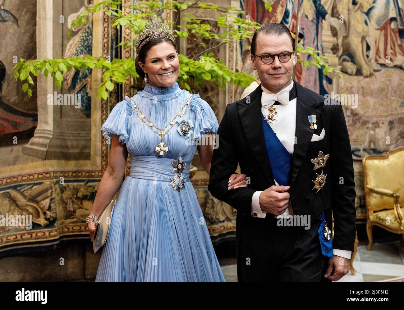 King pays day visit hi-res stock photography and images - Alamy