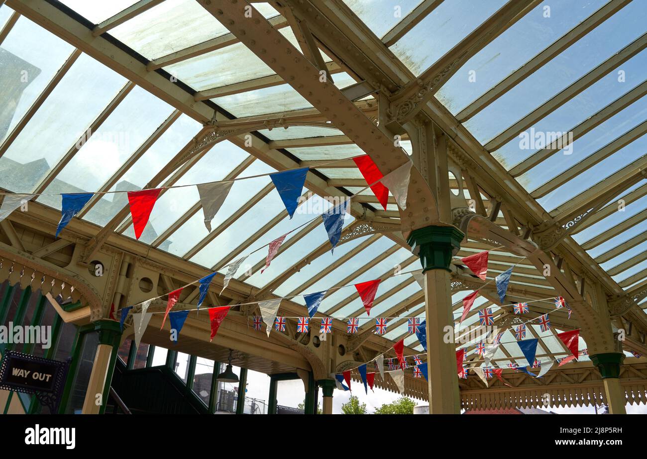 Platform scene at the Great central Railway, Loughborough ...