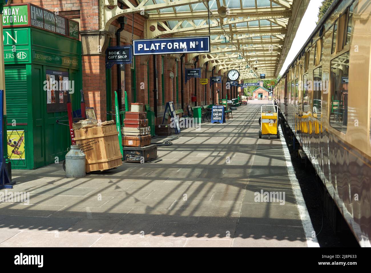 Platform scene at the Great central Railway, Loughborough ...