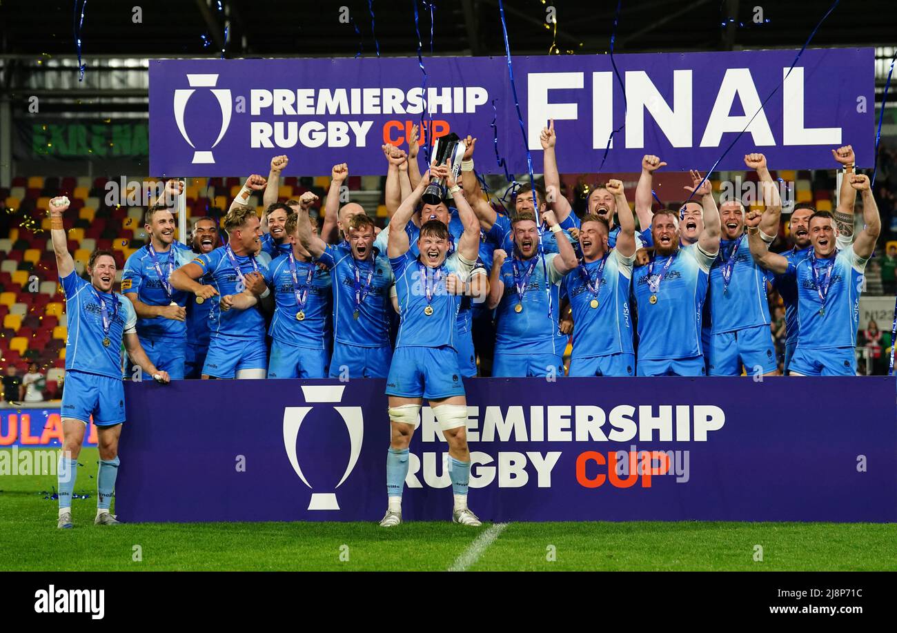 Worcester Warriors lift the trophy as they celebrate winning the ...