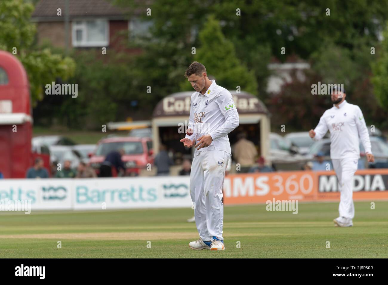 Nathan Gilchrist Kent bowler Stock Photo - Alamy