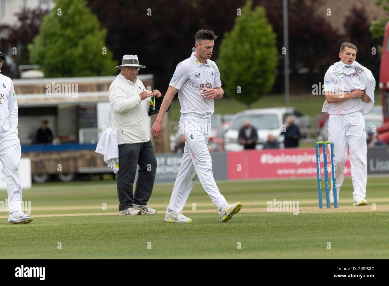 Nathan Gilchrist kent cricket bowler Stock Photo - Alamy