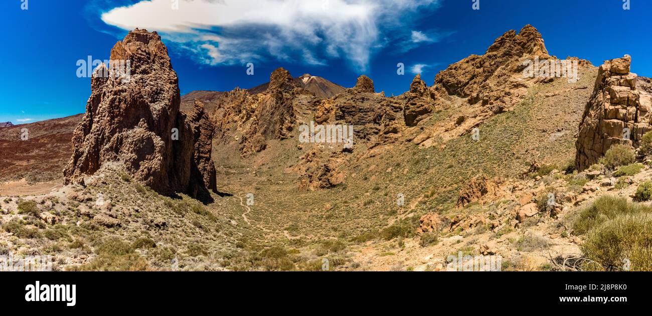 Amazing volcanic rock formations, Roques de Garcia, Tenerife, Canary ...