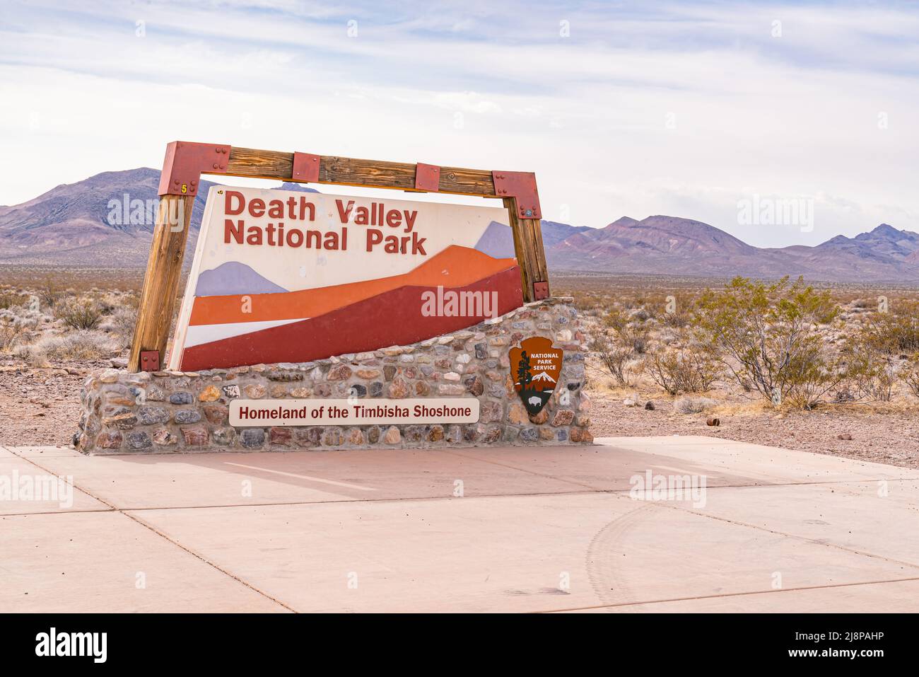 Death valley road sign hi-res stock photography and images - Alamy