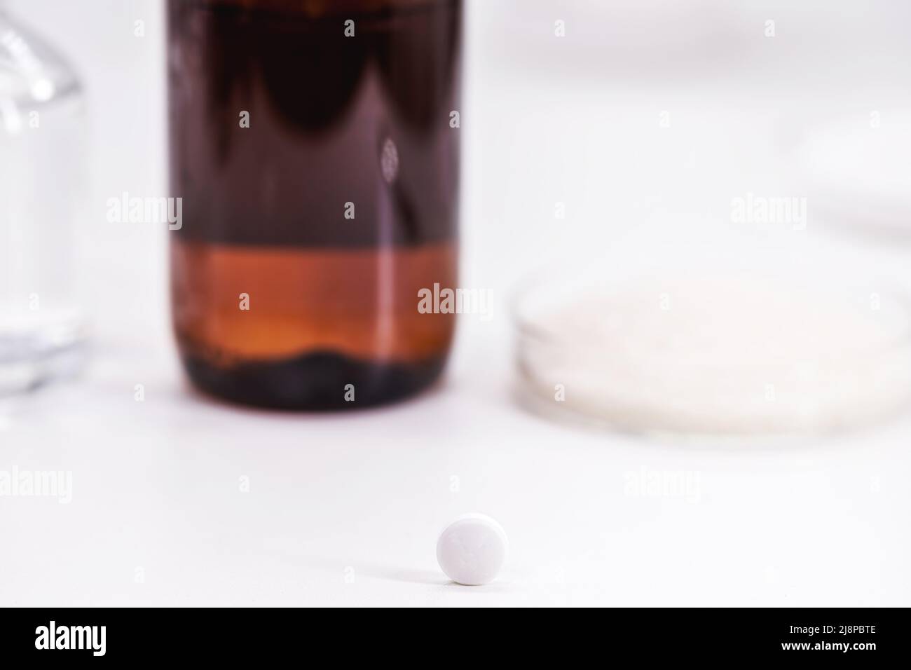 acetylsalicylic acid tablet, with salicylic acid and acetic anhydride ...