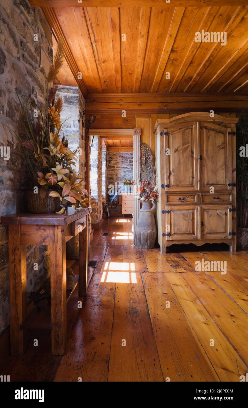 Floorboards inside an old circa 1750 canadiana style fieldstone house ...