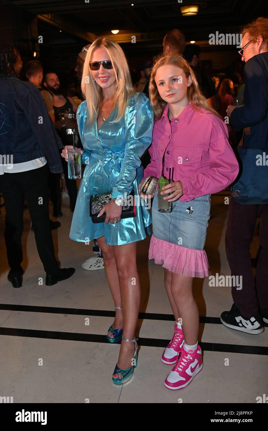 Fleur isted hi-res stock photography and images - Alamy