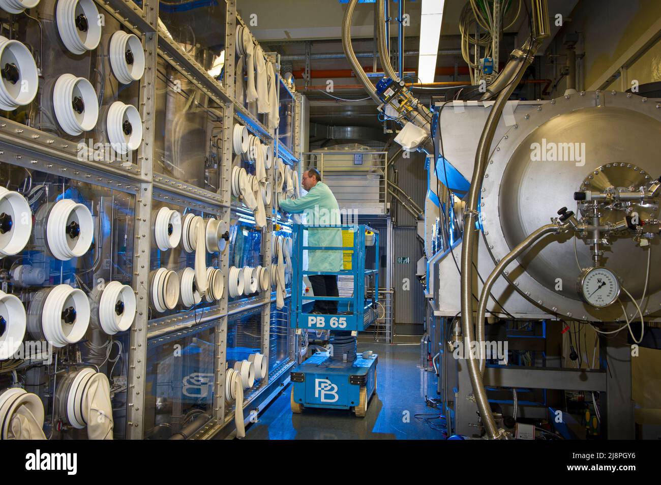 Isotope separation system for ITER fusion reactor Stock Photo - Alamy