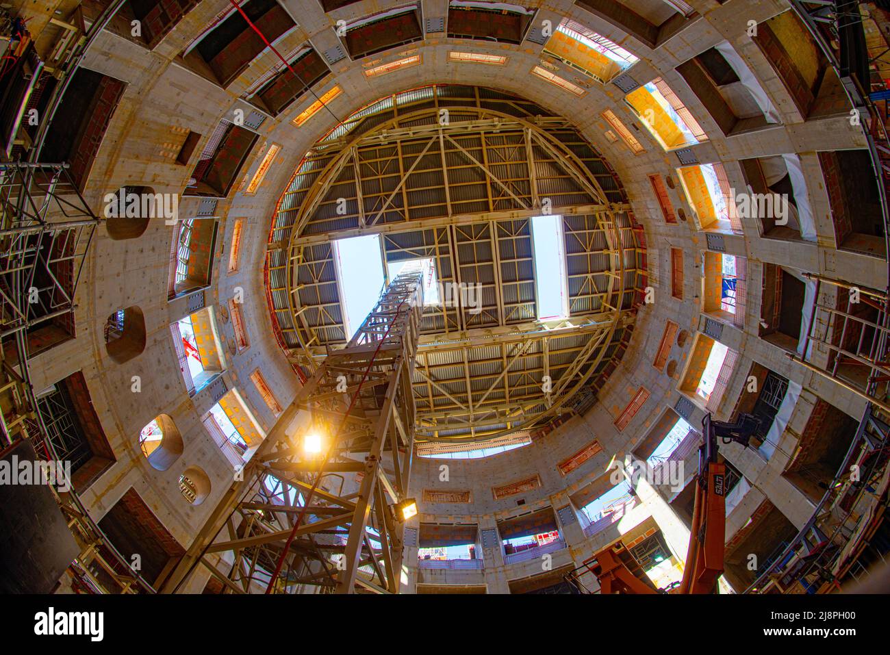 Construction site of the ITER tokamak Stock Photo - Alamy