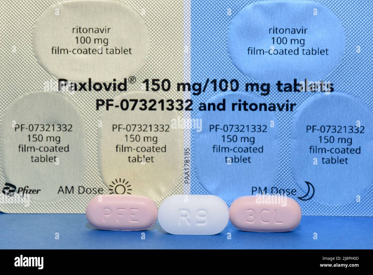 Paxlovid covid-19 drug Stock Photo - Alamy