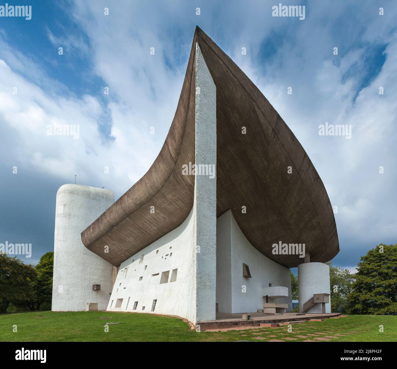 Chapel of Notre-Dame du Haut, Ronchamp Stock Photo - Alamy
