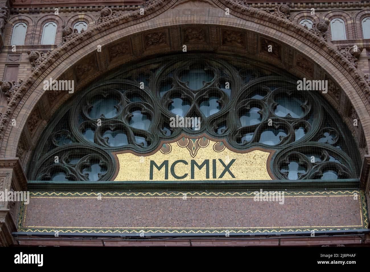 MCMIX doorway arch of Párisi Udvar, Budapest, Hungary Stock Photo - Alamy