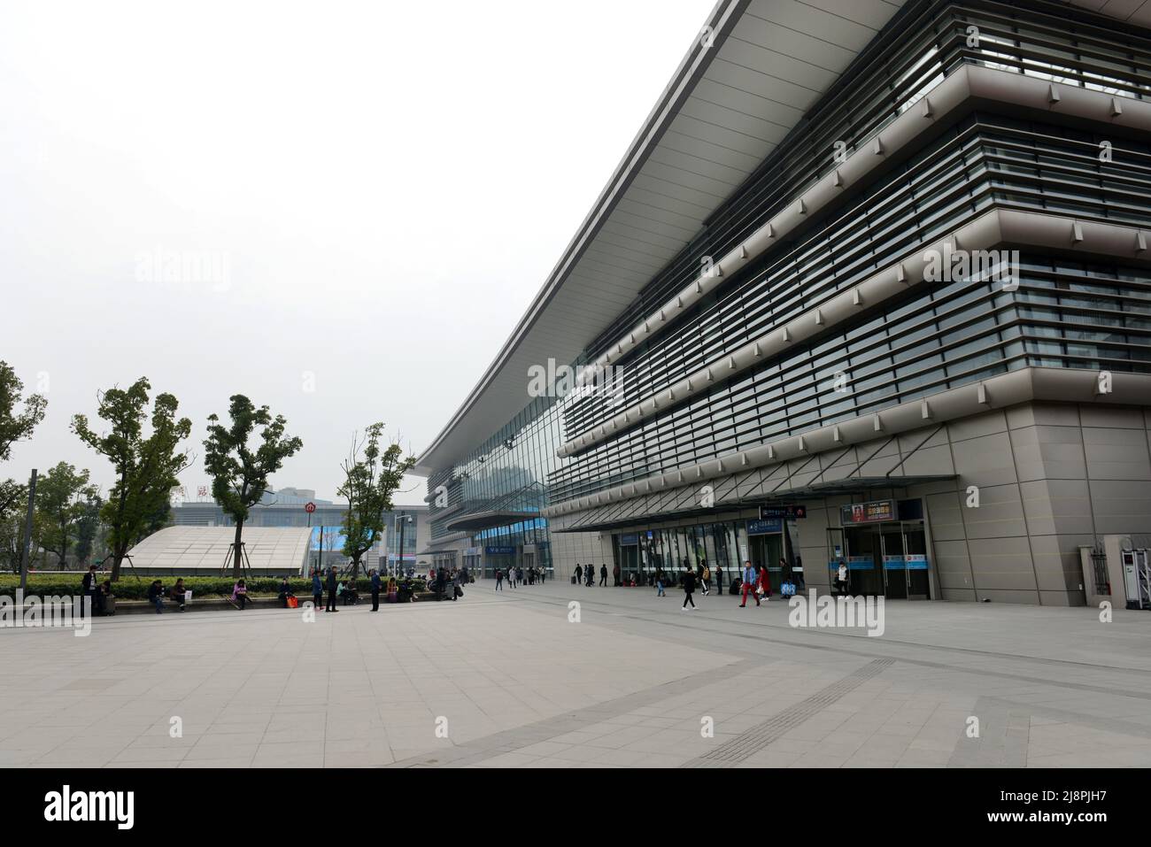 China train station tourist hi-res stock photography and images - Alamy