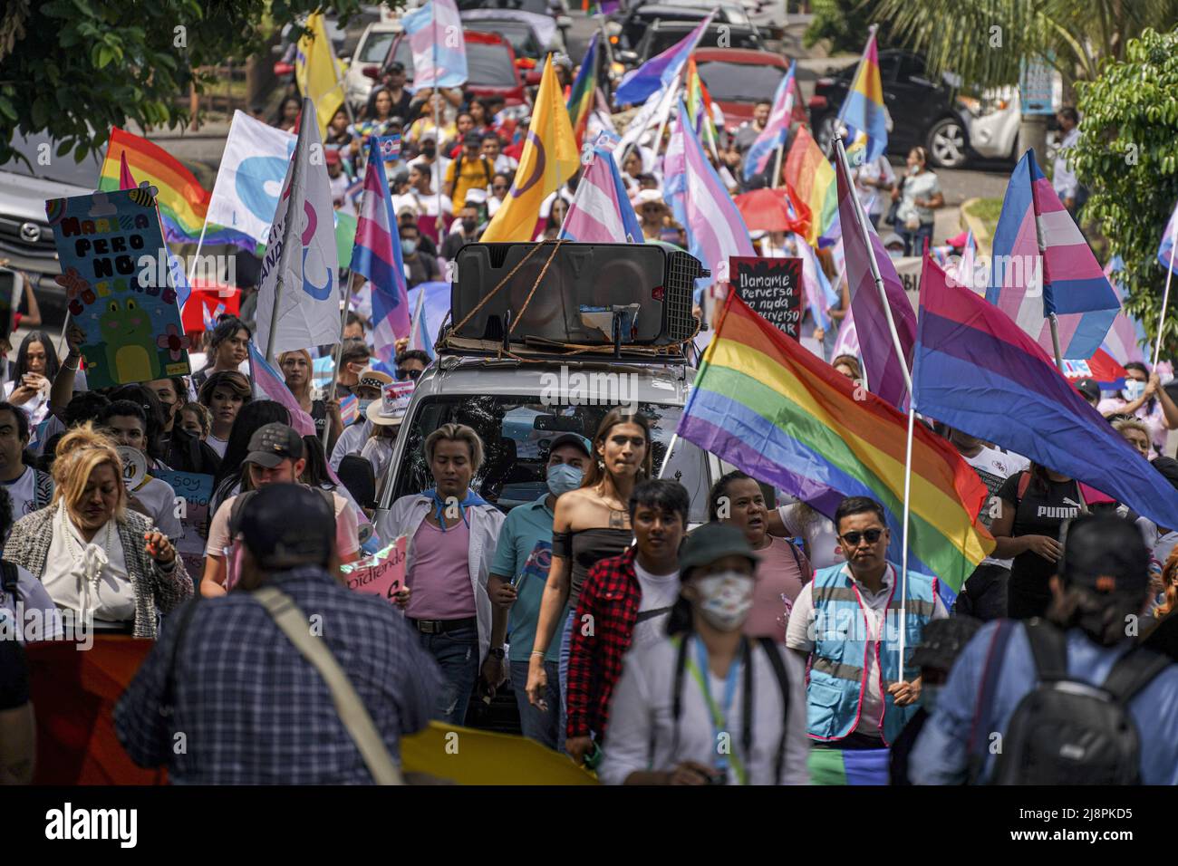 San Salvador El Salvador 17th May 2022 Demonstrators Holding