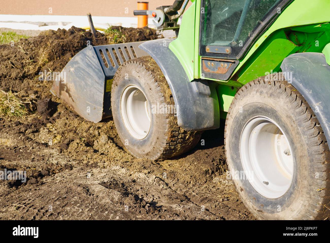 Mini traktor hi-res stock photography and images - Alamy