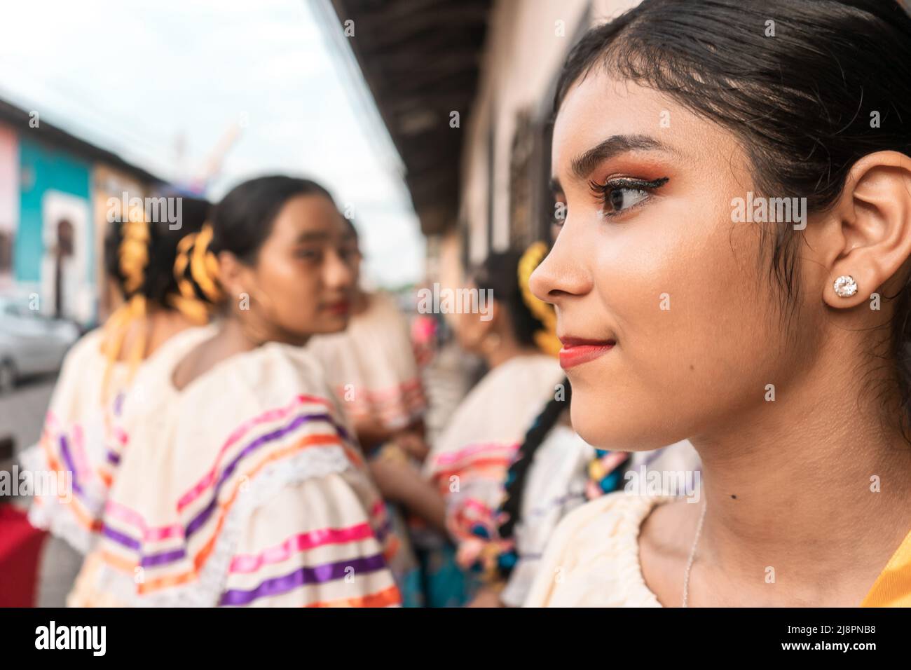 Nicaraguan traditional dress hi-res stock photography and images - Alamy