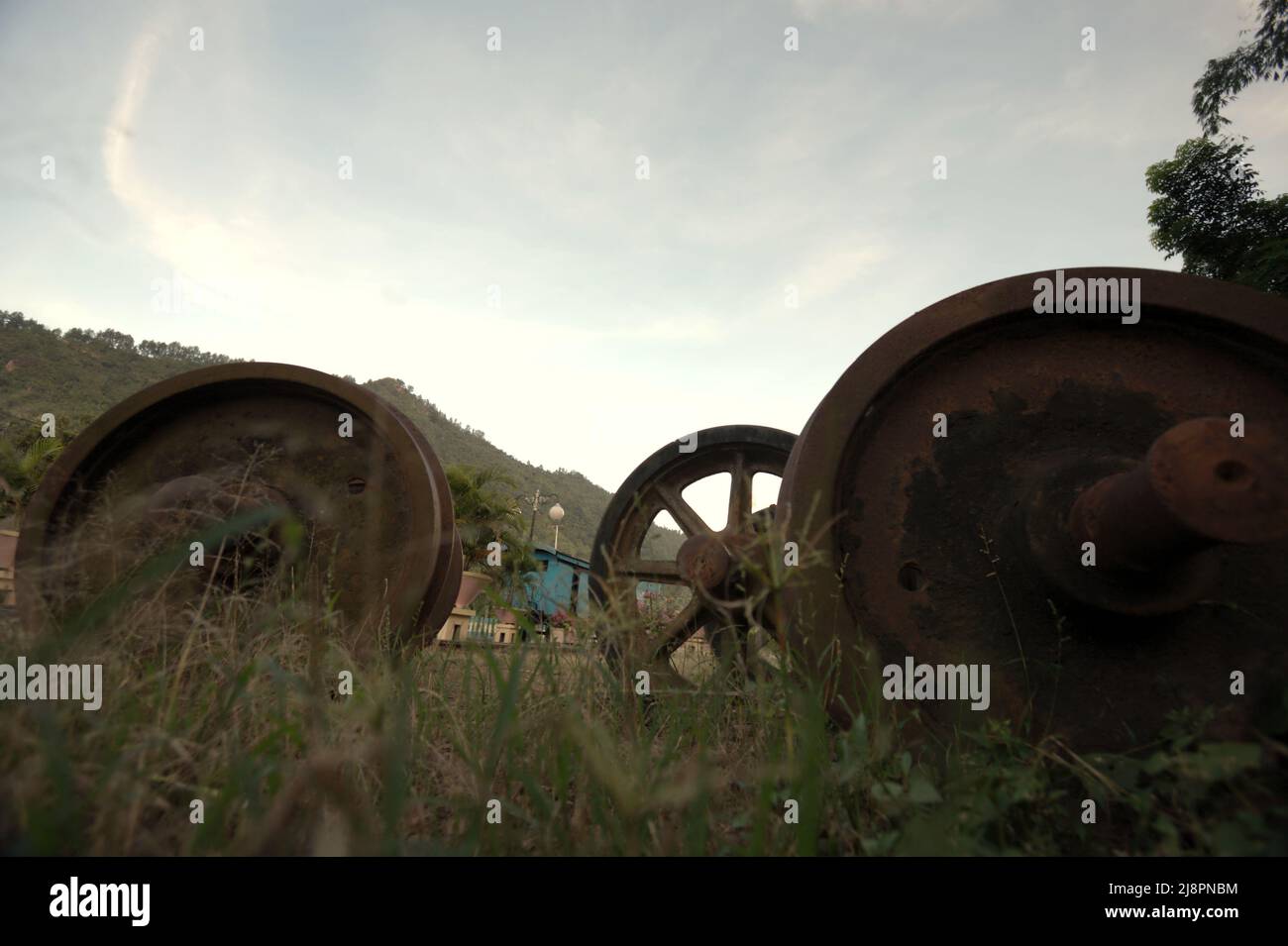Train salvage yard hi-res stock photography and images - Alamy